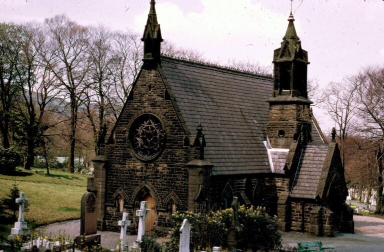 QR Codes – Cemetery Chapels – Friends of Darwen Cemetery